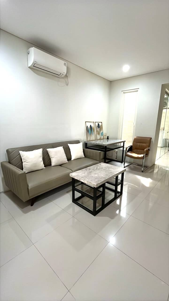 Northwest Citraland | 3br Spacious House By Rihome - Surabaya