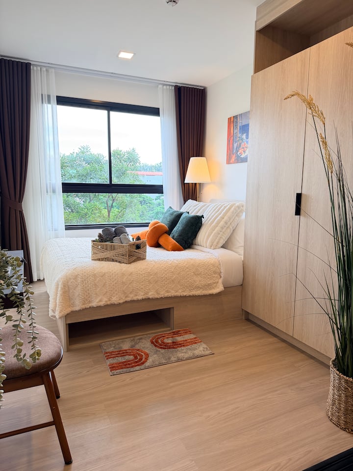 Cozy And Style Condo Near Central Phuket - Phuket