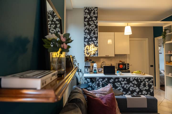 Mary Grace: Malpensa, Leonardo Wifi & Garage - Milan Malpensa Airport (MXP)