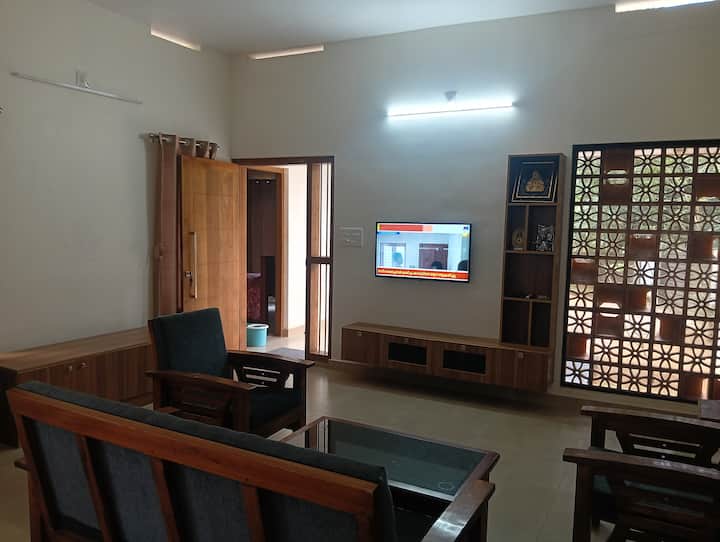 Mini Meadow Villa - Neyyattinkara