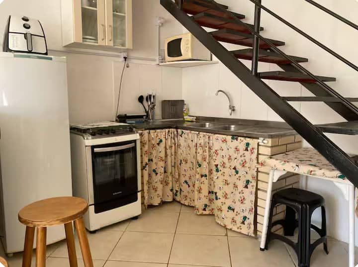 Grupo De Família E Trabalho, Conforto E Central. - Pelotas