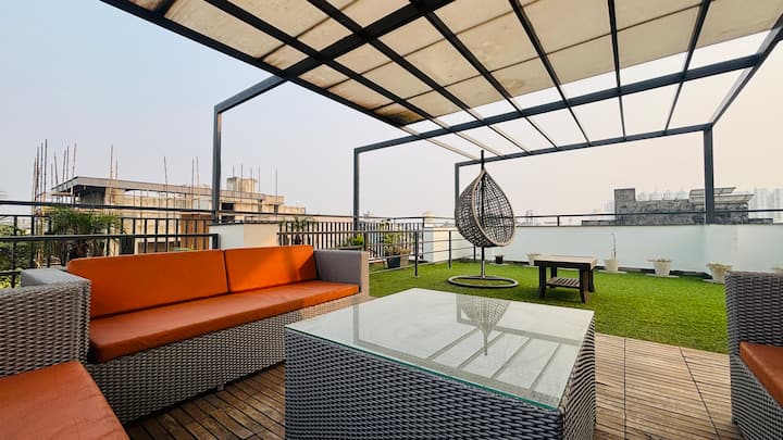 The 213 Edit By Under My Roof @ Sushant Lok - 古爾岡