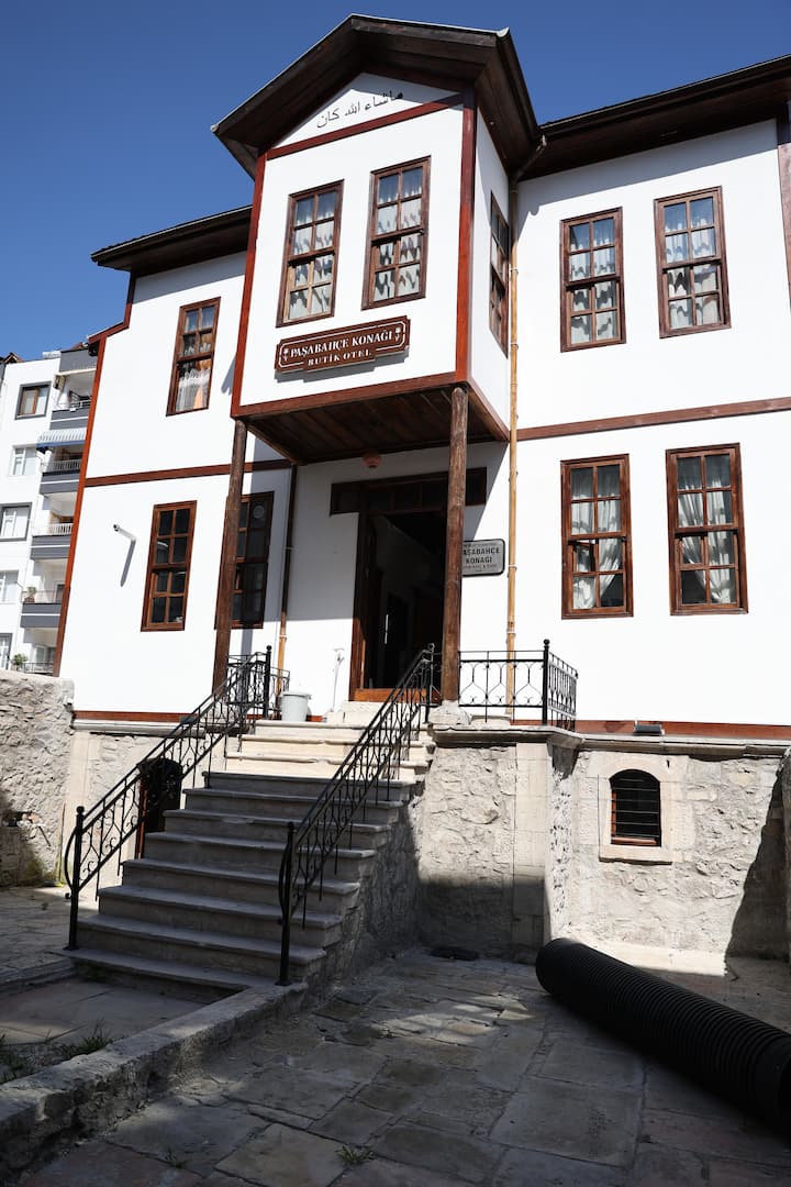 Paşabahçe Konağı 1+1 Aile Odası (Kahvaltılı) - Ünye