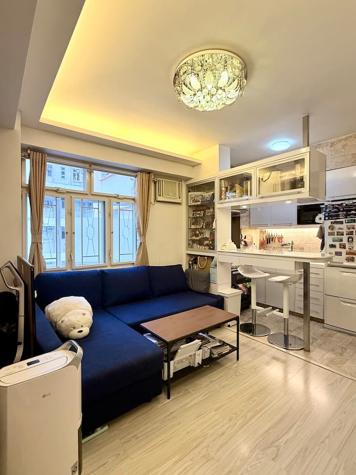 Bright And Cozy Flat In Wan Chai District - Hong Kong