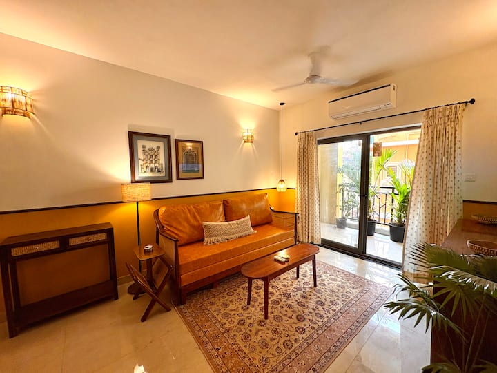 Jacuzzi Paradise L Stunning 1bhk In Candolim Ug-10 - Goa