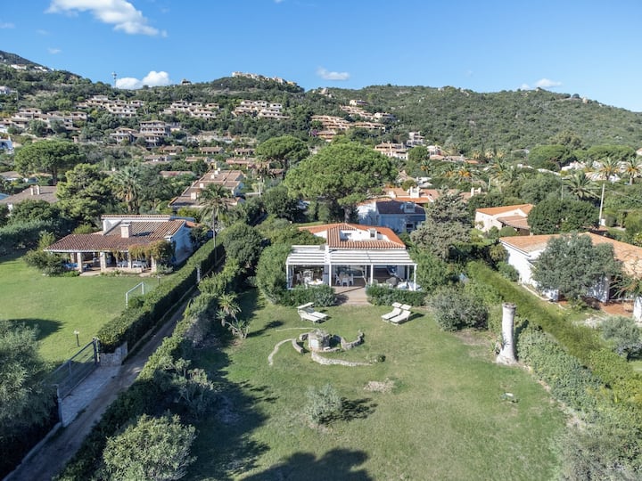 Villa Amare Diretta Sulla Spiaggia Di Costa Rei - Costa Rei