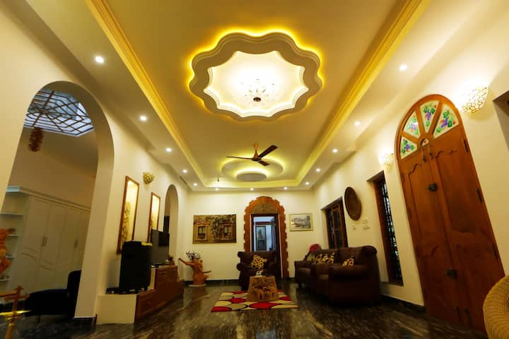 Casa Verde Italian Pool Villa - Kochi