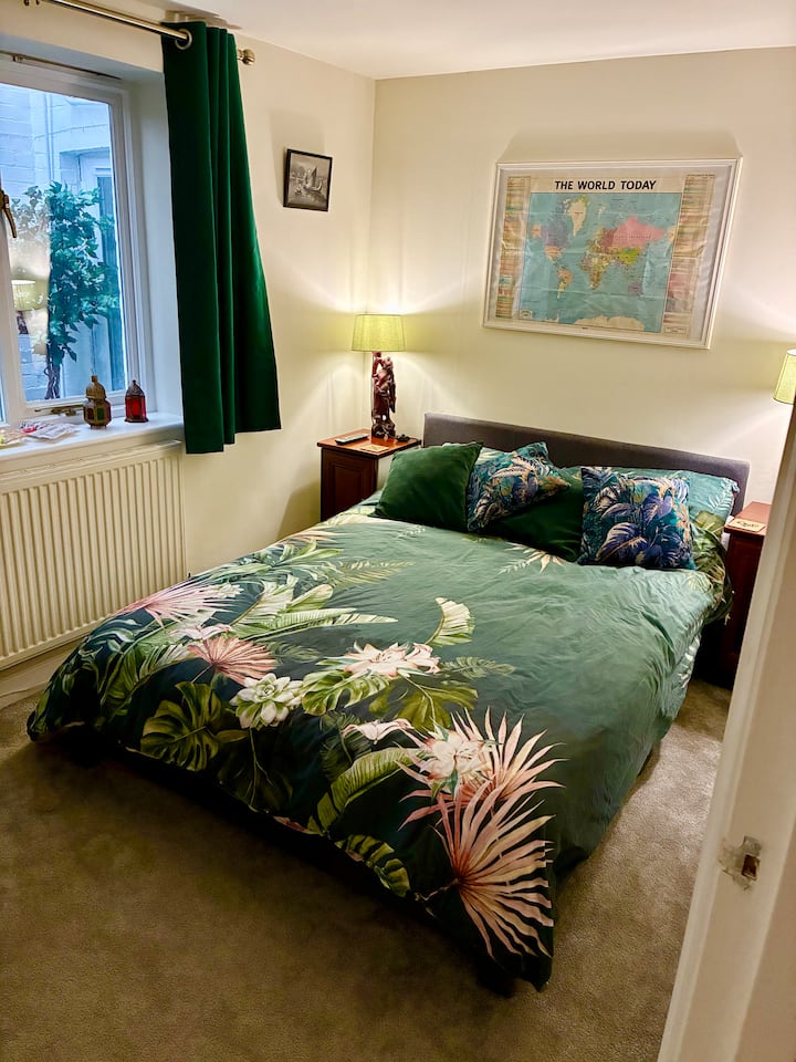 Comfortable Double Bedroom Available In Budleigh - Budleigh Salterton