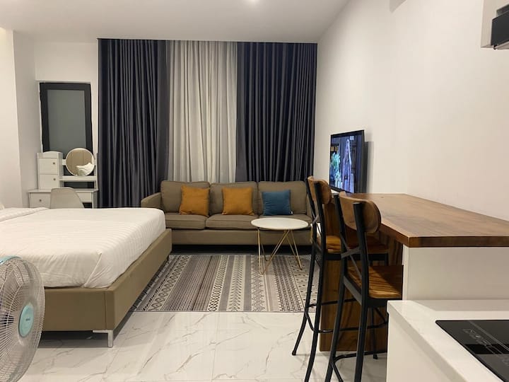 Modern Fully Furnished Studio - Phnom Penh - Phnom Penh