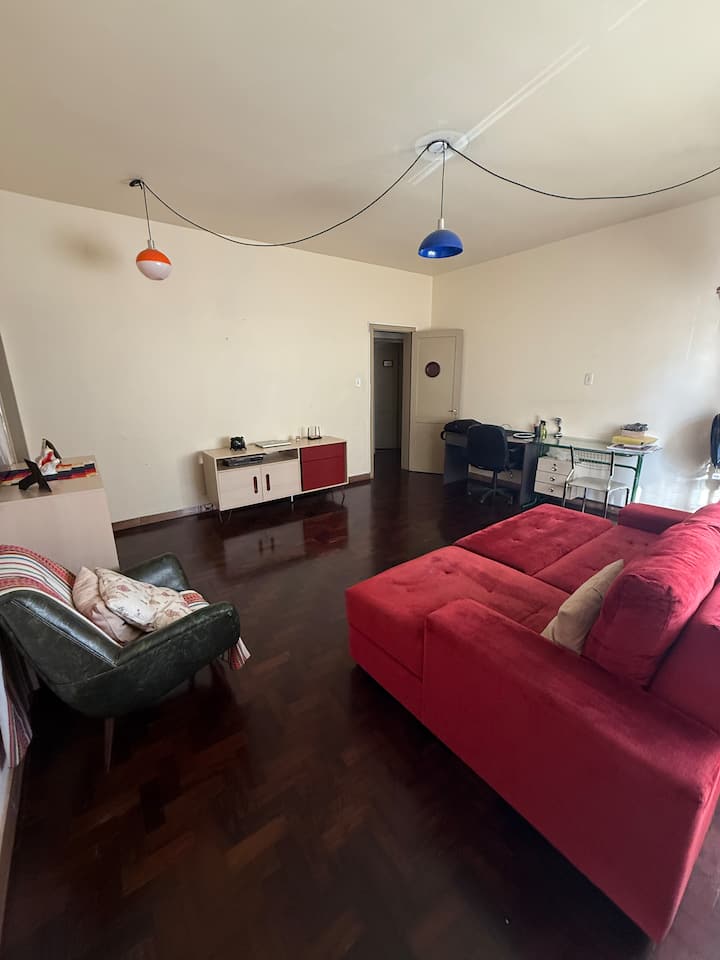 Amplo Apartamento Com Sacada - Joaçaba