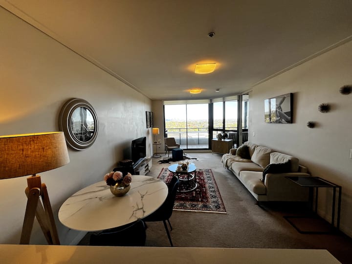 City Views • Resort-style Ryde Apartment - Sídney