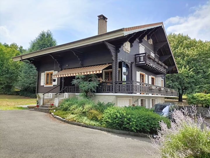 Grand Chalet Exceptionnel Face Au Lac Léman - Thollon-les-Mémises