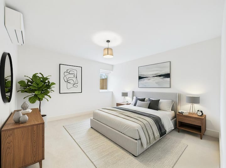 Stunning And Immaculate 2 Bedroom Apartment - High Wycombe