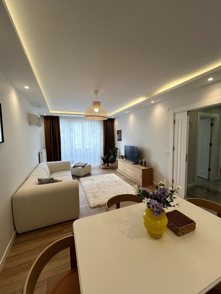 Suadiye/bostancı- Metroya 1dk. Havuzlu Lüks 2+1 - Büyükada