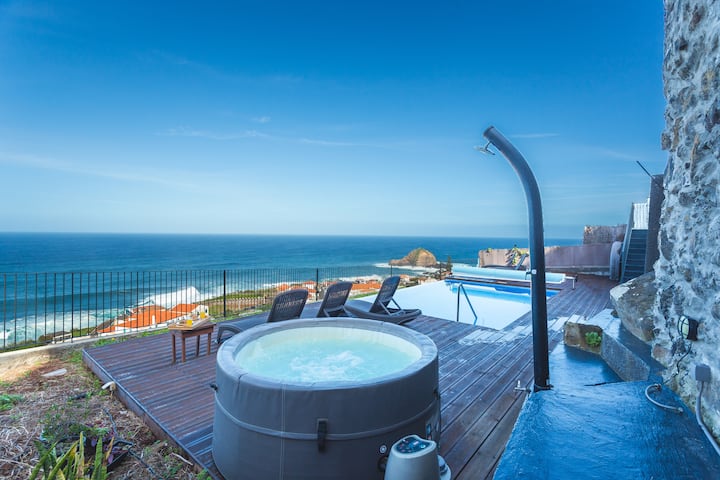 Villa Das Escaleiras (With Pool & Jacuzzy) - Porto Moniz