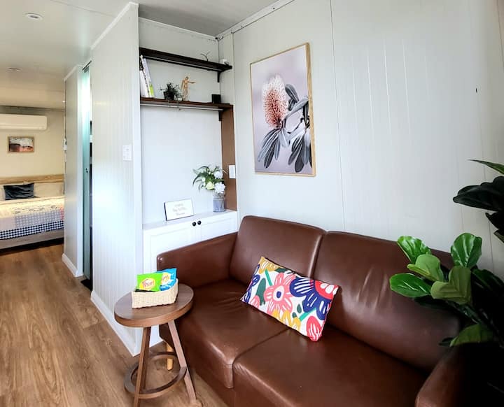 Lovely New Tiny House • Free Secure Parking - Tottenham