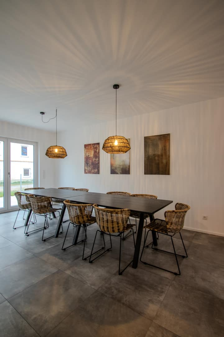 Neu: Home B • Gruppen-ferienhaus - Dingolfing