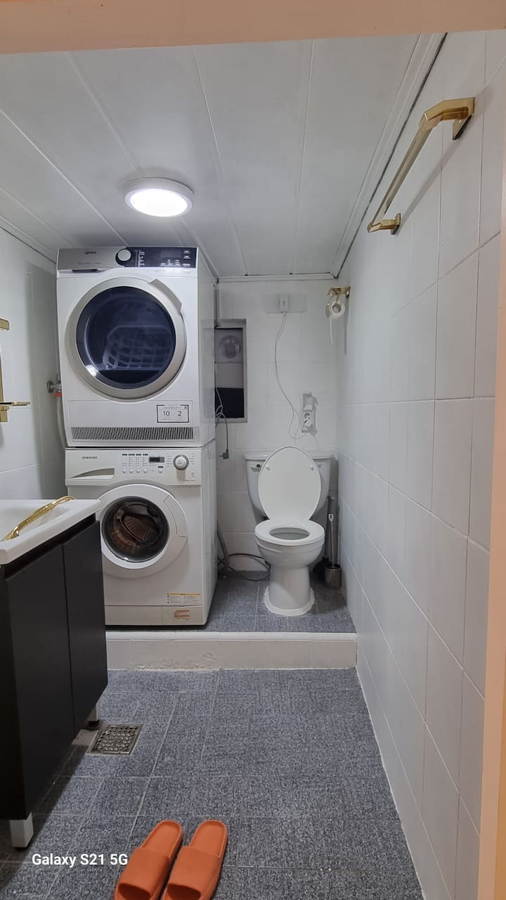 서울광진구 구의동 어린이 대공원 건대입구 아차산역5분
Gwangjin-gu, Achasan - Seoul