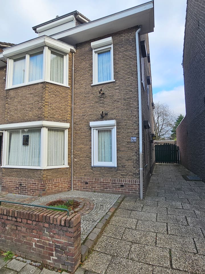 Sfeervolle, Ruime Woning Nabij Limburgs Heuvelland - Heerlen