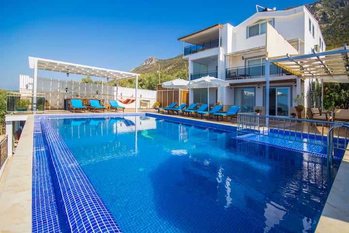 Kalkanda Deniz Manzaralı 14 Kişilik Villa-tu10098 - Kalkan