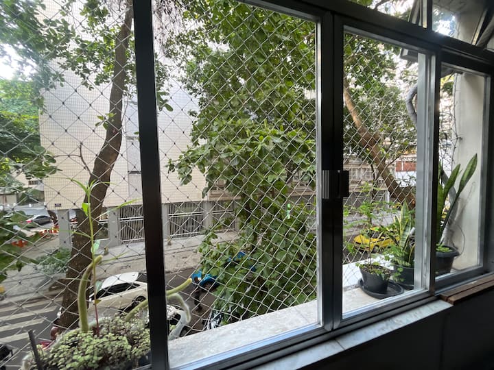 Apartamento Aconchegante No Coração De Copacabana. - Copacabana