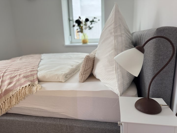 Charmantes Apartment–ideal Für Urlaub & Business - Straubing