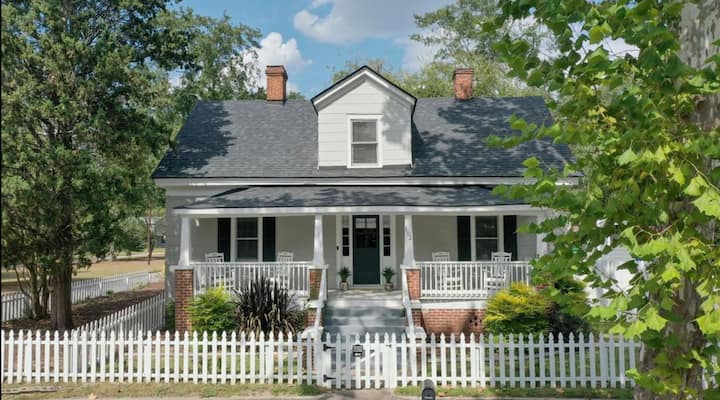 The Saffron Cottage-walk Downtown And Ev Charging! - Aiken, SC