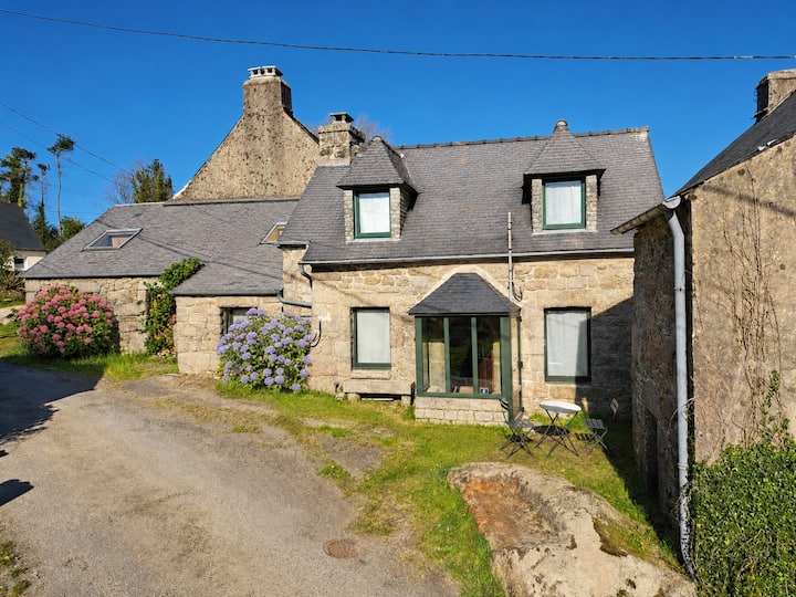 Maison Ty Roch, à Quelques Pas Du Cœur D'huelgoat - Huelgoat