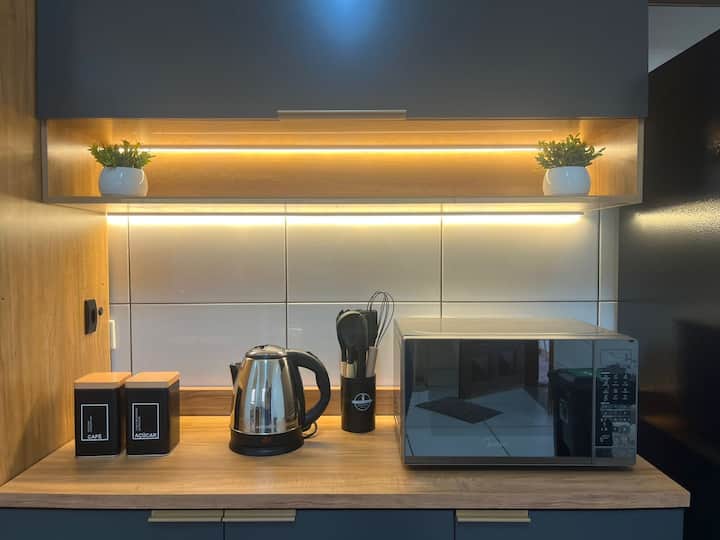 Suíte Em Pousada Completa E Bem Localizada! - Maringá