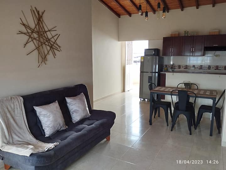 Apto Amplio Cómodo Y Moderno En San Alonso - Bucaramanga