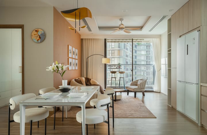 R3 Onsen| Workspace| Panorama Swanlake View |3brs - China