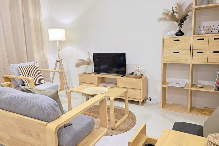 Mango Moon Phuket:art Haus 1br Near Central Phuket - Phuket