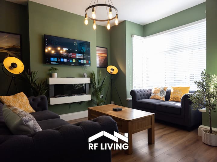 3 Bedroom | Free Parking | Long Stay Discount - Cleethorpes