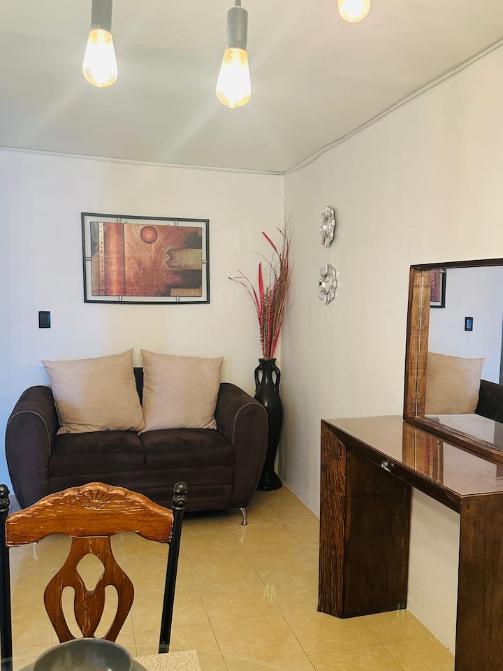 Acogedor Departamento En El áRea De Las Torres - El Paso, TX