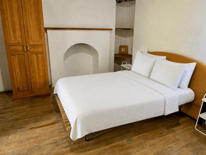 Bitez Village House - Bitez