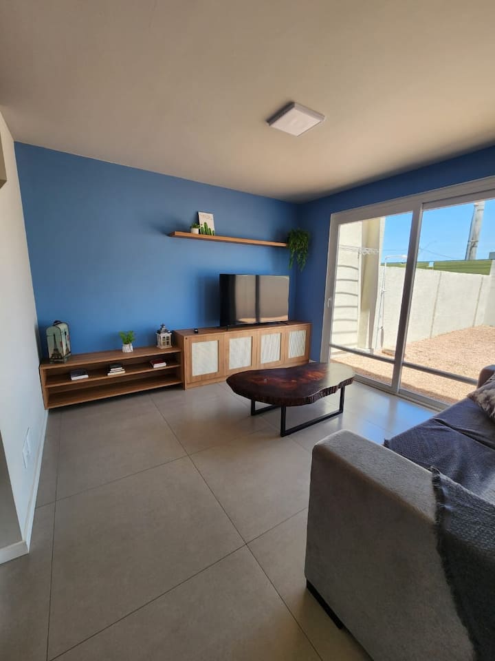 Casa Condomínio/3 Quartos Sendo 1 Suíte - Xangri-Lá