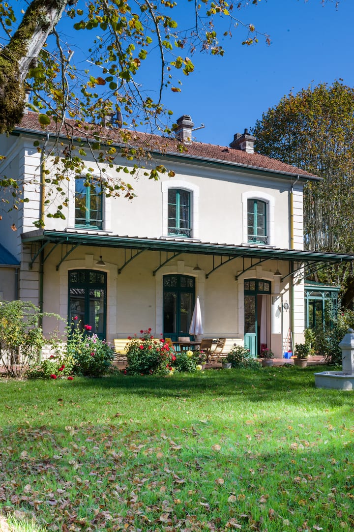 Ancienne Gare Avec Piscine Chauffée, Parc Clos - Périgord