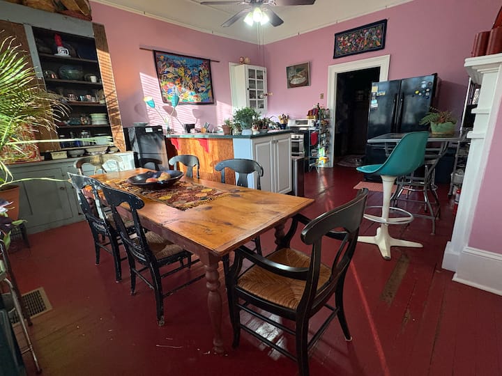 Cobb Street - 아테네