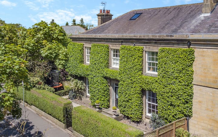 Granby House, The Stray, Harrogate, Yorkshire - Knaresborough