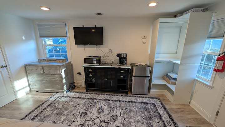 Cozy Cottage - Six Flags America, Bowie