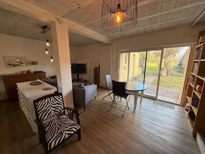 Maison 3 Chambres 5 Pers Avec Jardin Et Parking - Riom