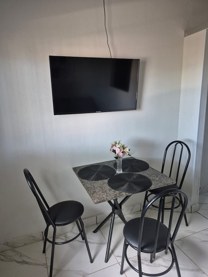 Kitnet 1 Quarto  Perto Do Shopping - Uberlândia