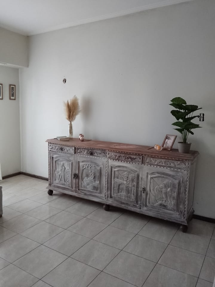 Apartamento Amplio En Zona Centro. Acepto Jovenes. - Mar del Plata