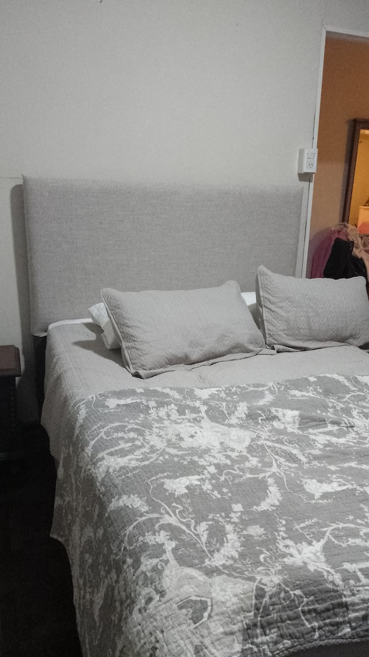 Apartamento Amplio En Zona Centro. Acepto Jovenes. - Mar del Plata