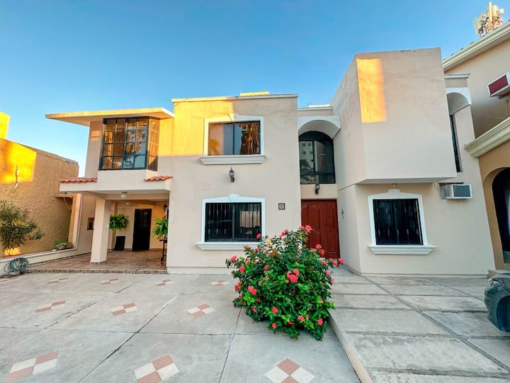 The Mazatlan Boardwalk Experience - Mazatlan