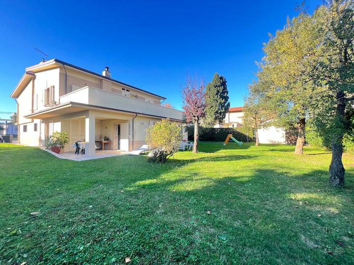 Villa Paola - Italia