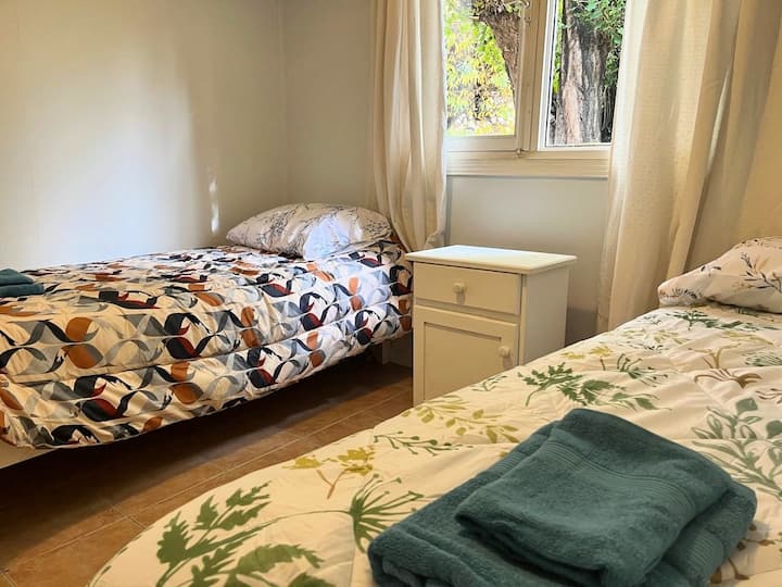 Cabaña Amplia Y Cómoda - El Calafate