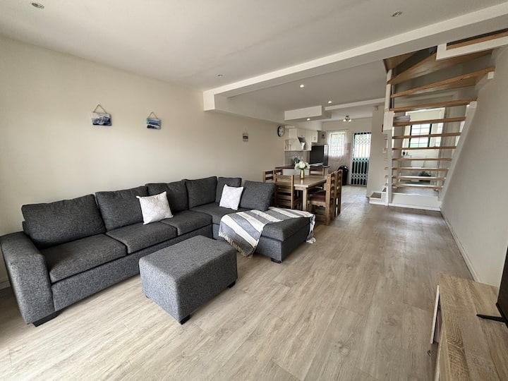 Coastal Chic Settler Sands Escape - Port Alfred