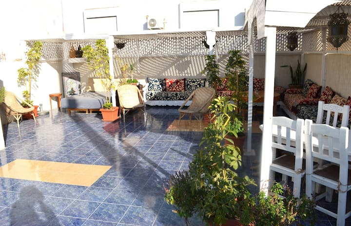 Bright King-size Room In Dar Mojo - Maroc