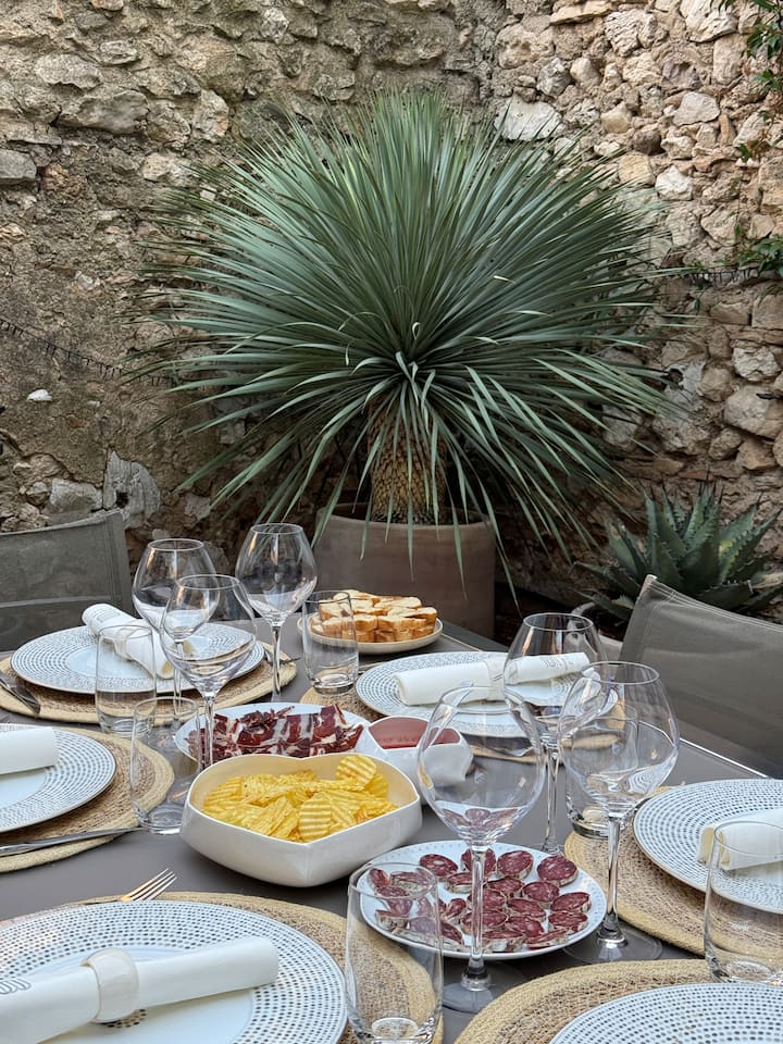 Maison Au Coeur Du Vieux Village D'eygalières - Eygalières